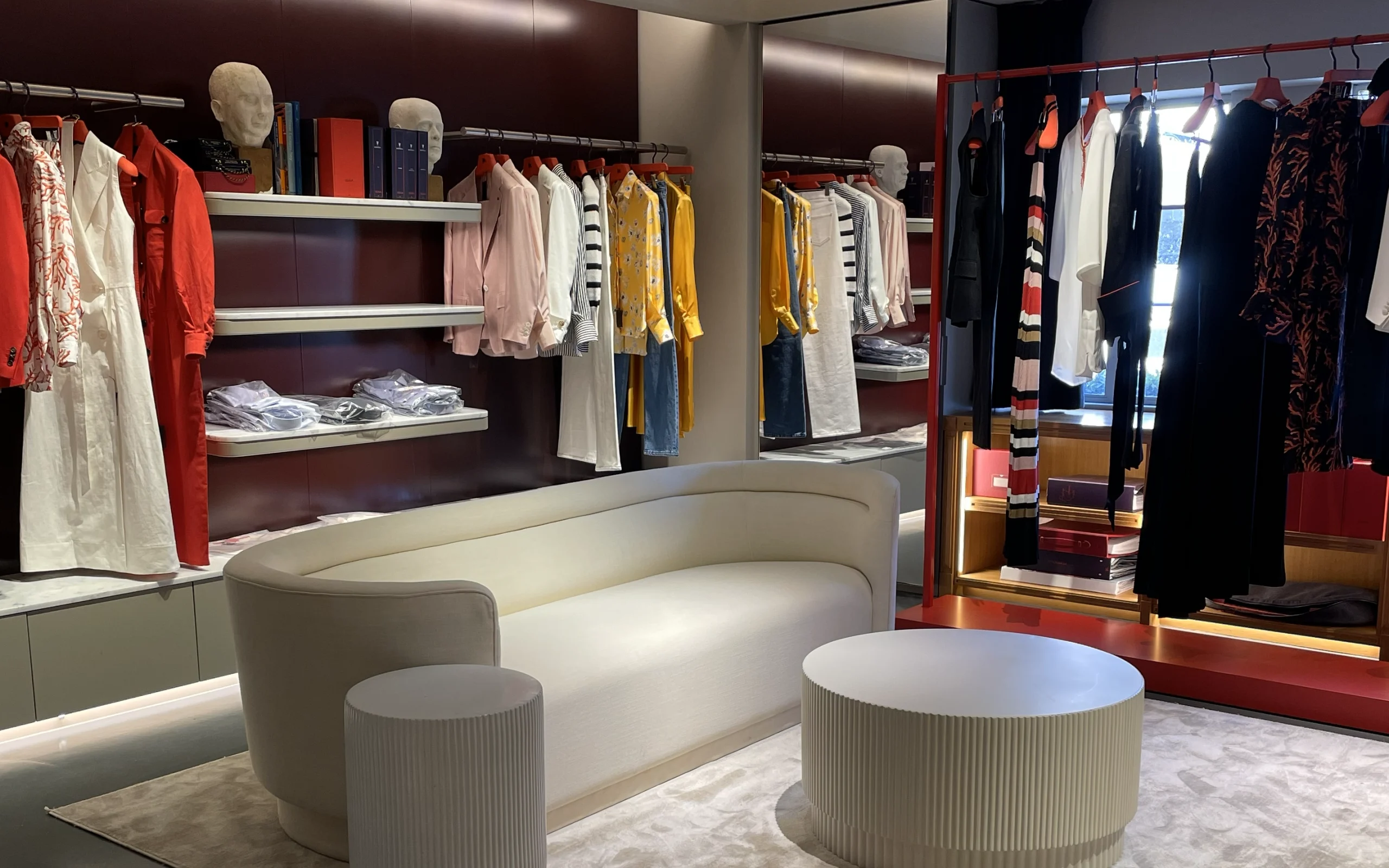How Custom Finishes Elevate Brand Identity - WW Displays Inc